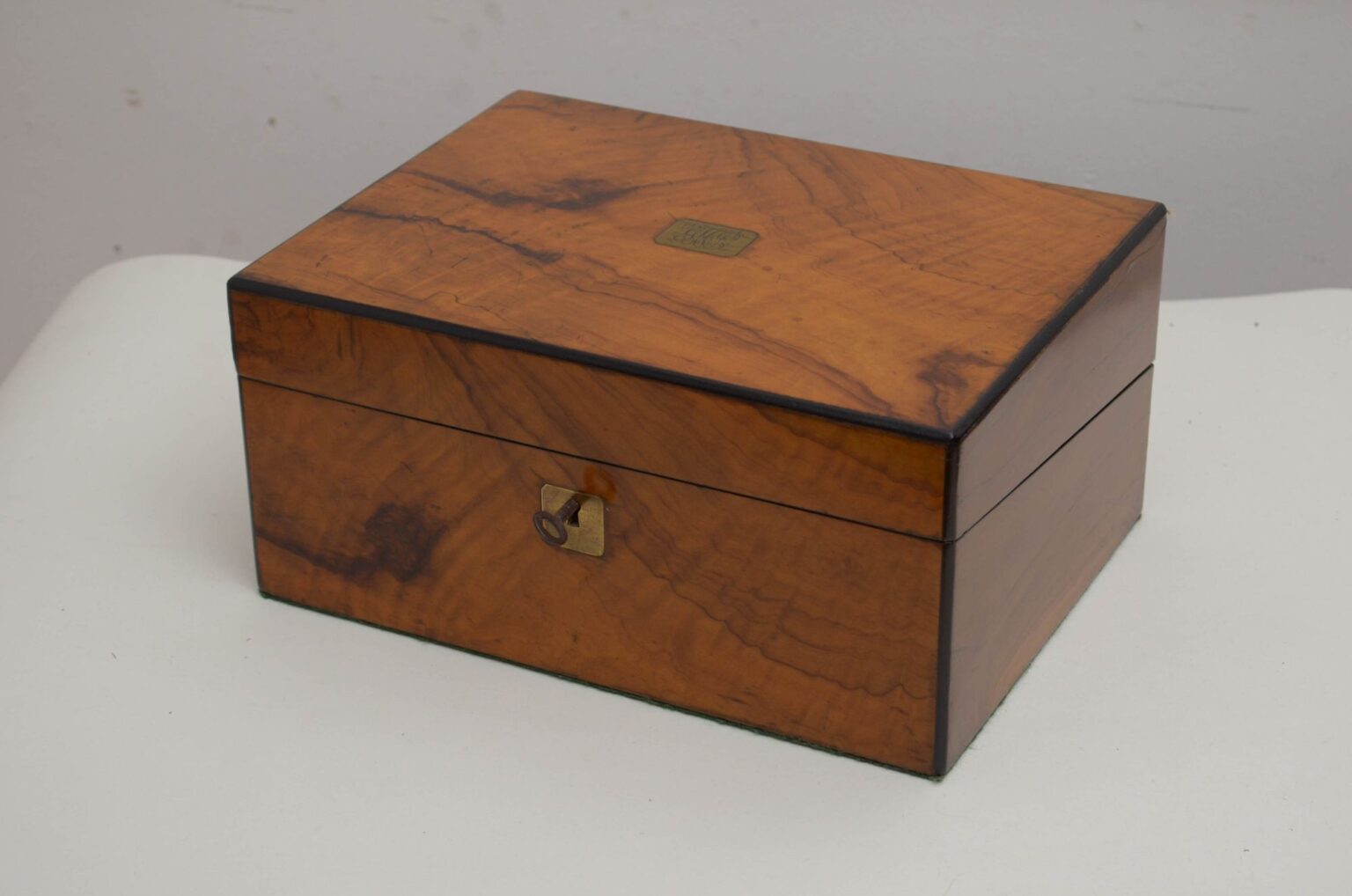 Victorian Figured Walnut Writing Slope - Nimbus Antiques